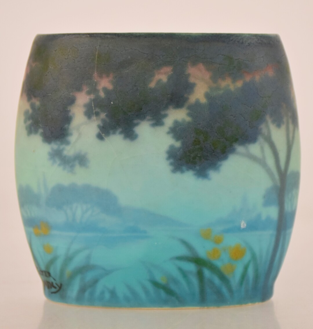 Almaric WALTER (1870 - 1959) Vase méplat - auctions & price archive