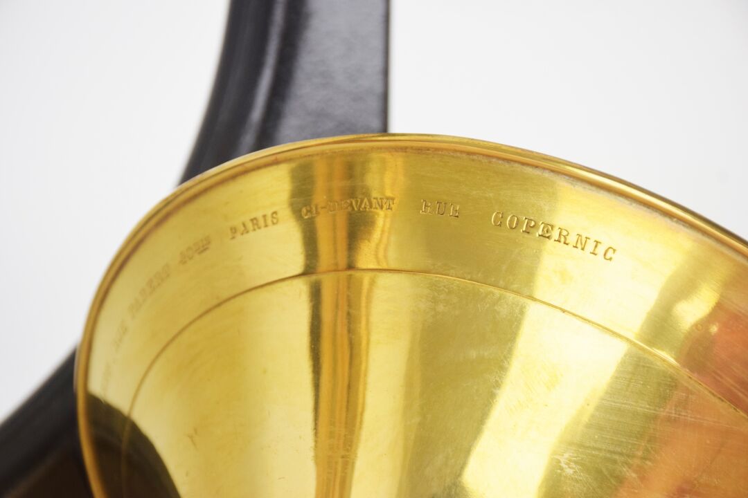 FRANCOIS PERINET Trompe de chasse en - auctions & price archive